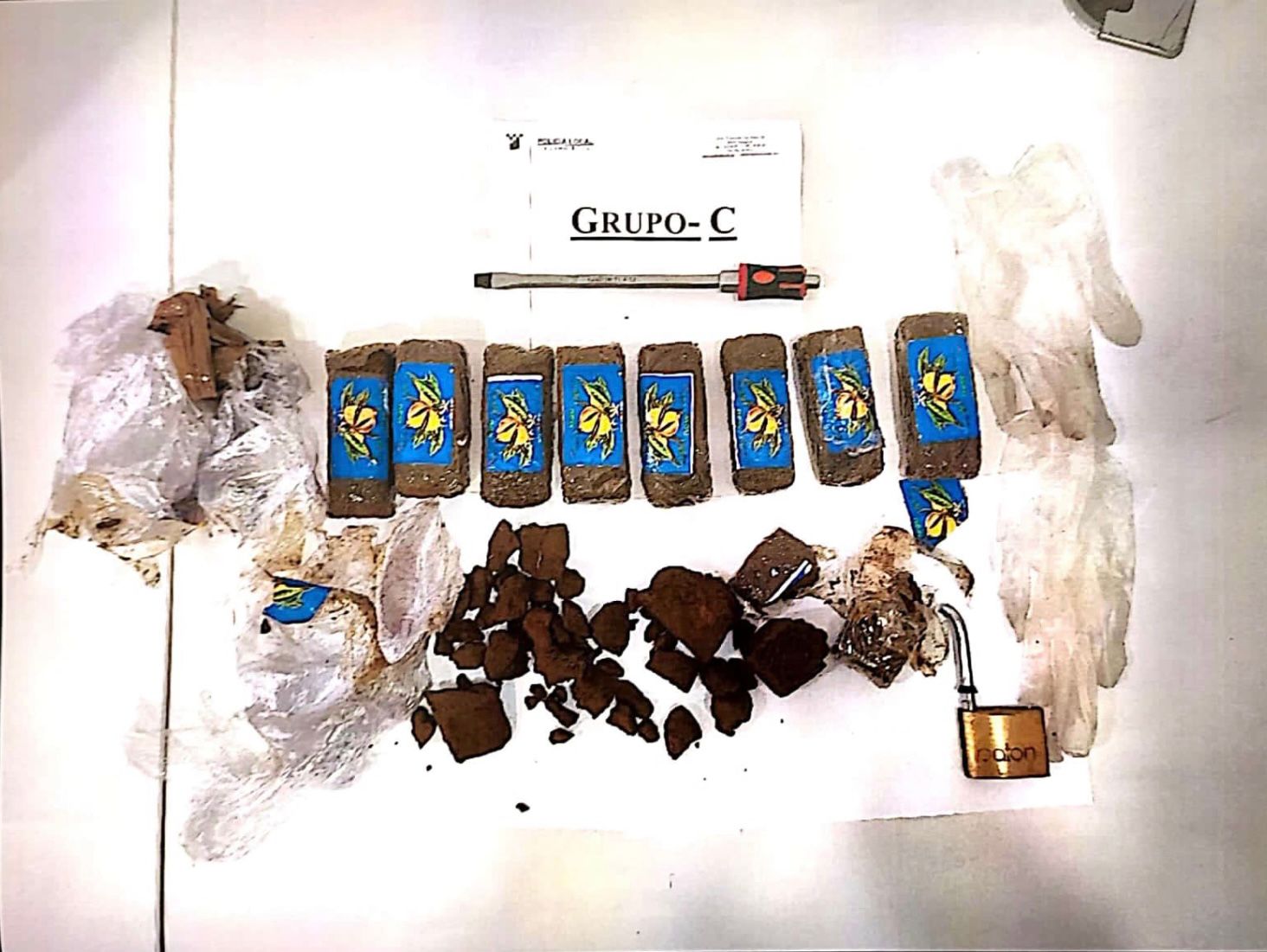 La Policía Local de Fuengirola detiene en el acto a los autores de un ...